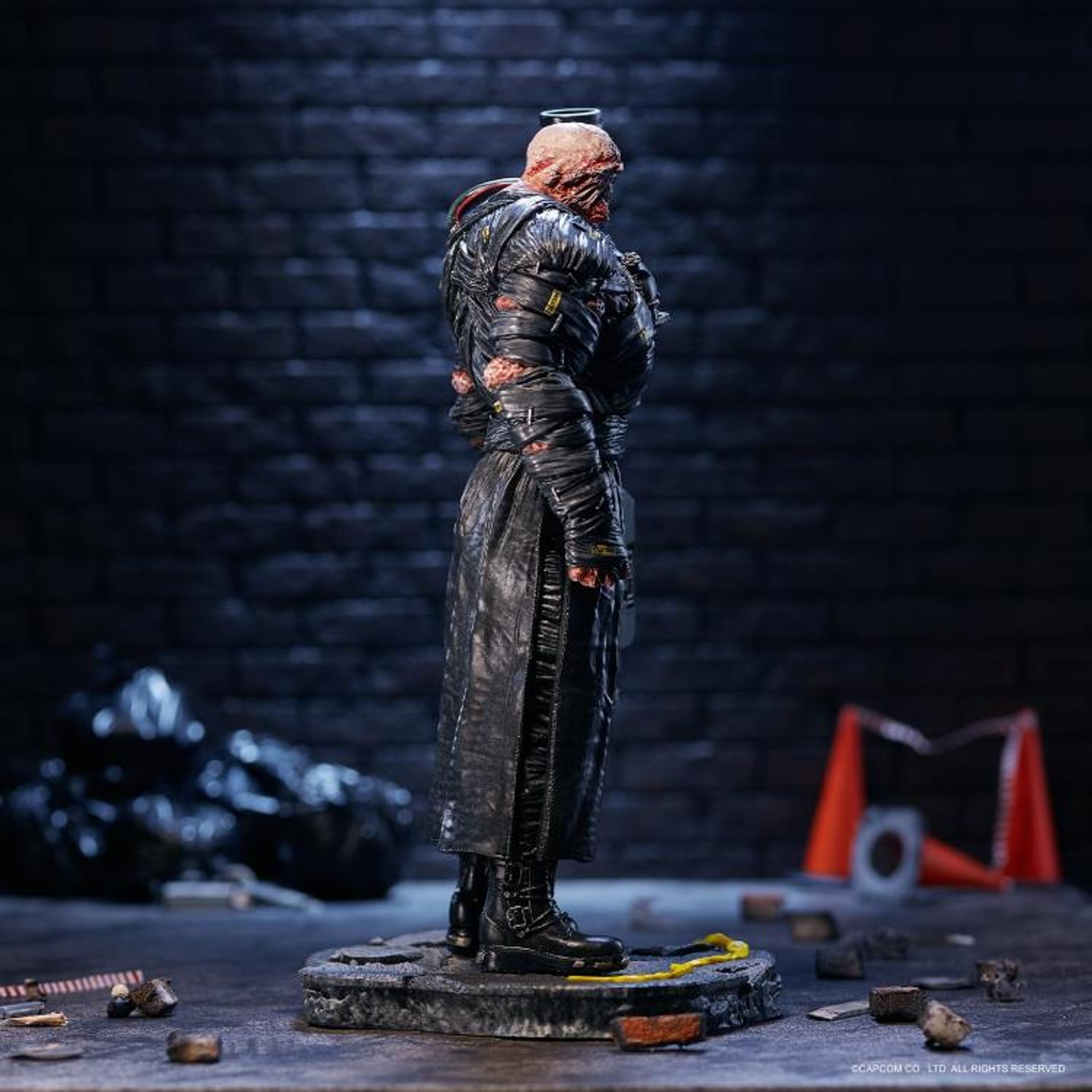 Купити Колекційна фігура Немезіс Resident Evil Nemesis Statue Numskull ...